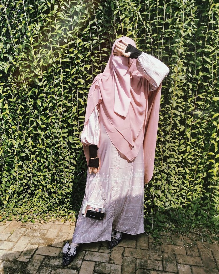 10 Potret Inara Rusli Istri Virgoun Sebelum Lepas Cadar, Tampil Menawan