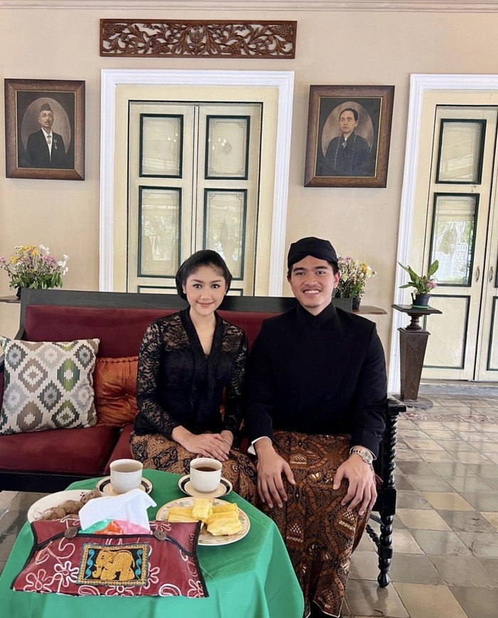 Kaesang Pangarep dan Erina Kompak Saat Masak dan Jajan Kaki Lima