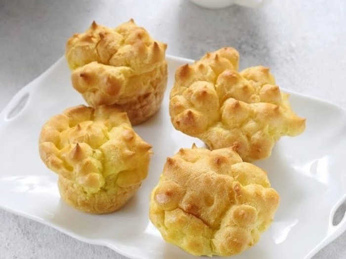 20 Kue Soes yang Isiannya Creamy Lumer Ada di Sini!