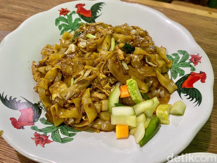 Nasi Goreng Rp 15.000 di Depok Ini Racikan Eks Chef Resto Dimsum