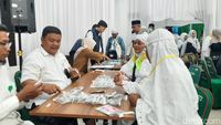 Jemaah Haji Aceh Kloter 1 Pulang 15 Juni