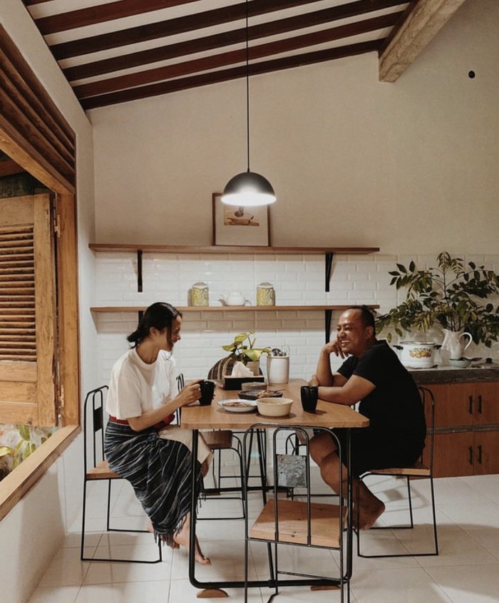 Menawan di Cannes Film Festival, Putri Marino Juga Keren saat Masak di ...