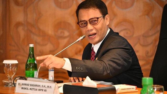 Ahmad Basarah Bicara Sejarah Peringatan Hari Lahir Pancasila Ahmad Basarah Bicara Sejarah Peringatan Hari Lahir Pancasila