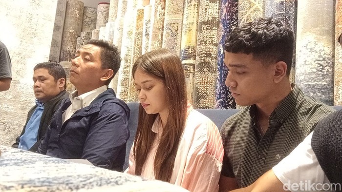 Bicara Soal Kasus Video Syur, Rebecca Klopper Tertunduk Lemas