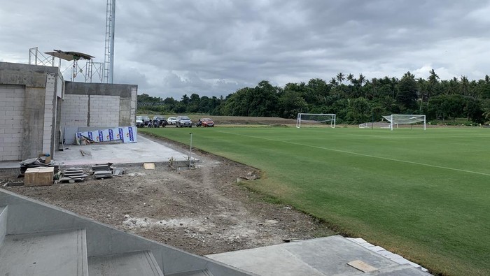 Cantiknya Training Center Bali United di Pantai Purnama