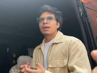 Kesal Dituding Sewa Buzzer Jelekkan Fuji, Atta Halilintar: Kita Dimaki ...