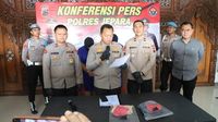 Pengakuan Pasutri Bejat Asal Jepara Paksa Threesome Gadis 17 Tahun
