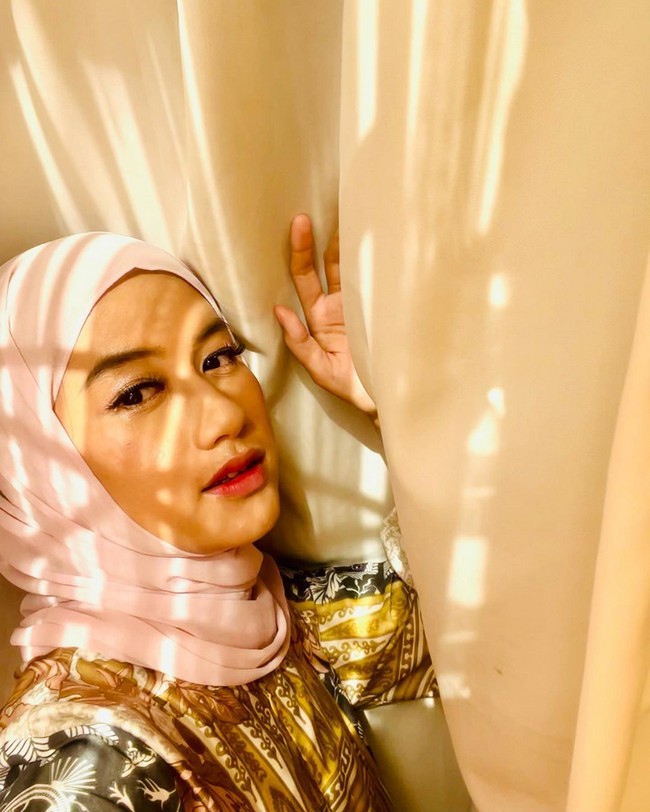 8 Foto Finalis Miss Indonesia 2018 yang Viral Kini Jadi Emak-emak Berdaster