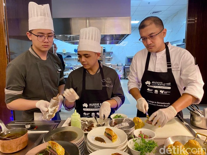 Adu Kreatif 5 Chef "Aussie Beef Mates" Olah Daging Sapi Australia