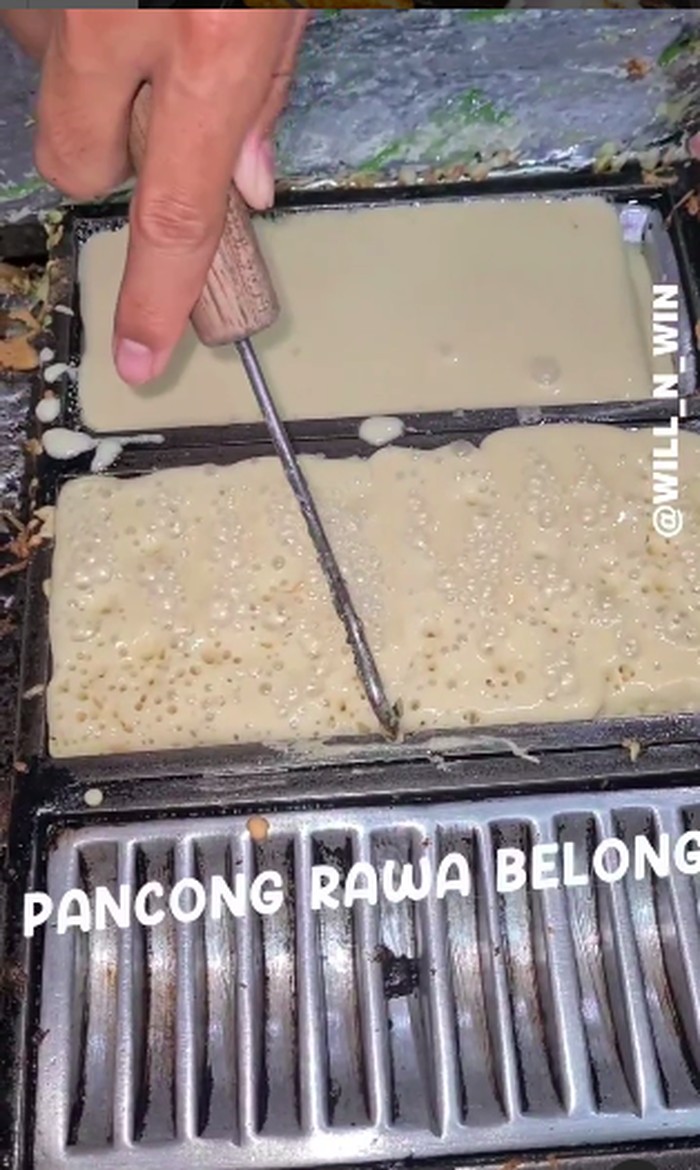 Gurih Lembut! 20 Kue Pancong Original Rp 5 Ribuan Ada di Sini