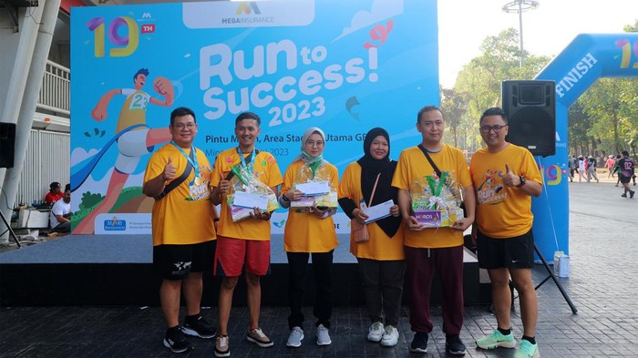 Rayakan HUT ke-19, Mega Insurance Gelar Fun Run di GBK