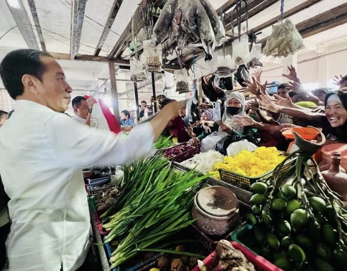Jokowi Ulang Tahun, Ini Momennya Kulineran hingga Blusukan ke Pasar