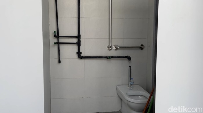 Potret Tenda Jemaah Haji RI di Mina: Berlantai Keramik, Ada Toilet ...