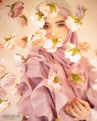 7 Foto Inara Rusli Jadi Model Pemotretan, Memesona Sampai Dikira Suntik ...