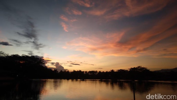 Danau Perintis Bone Bolango Gorontalo, Sajikan Pemandangan Sunset Eksotis