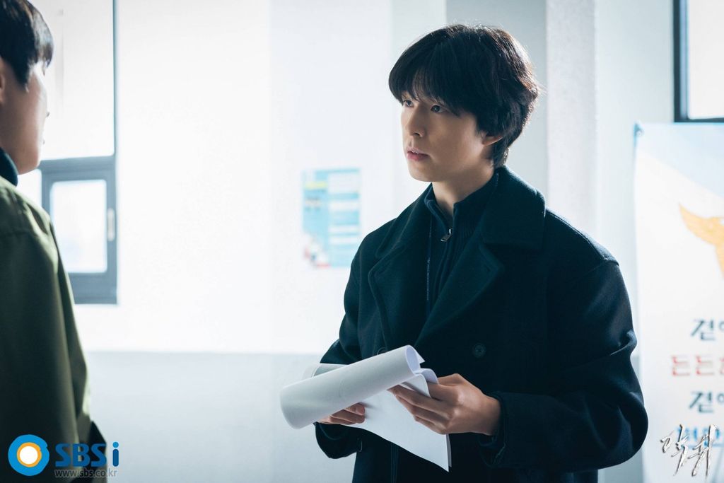 3 Pemain Revenant, Drakor Horror Kim Tae Ri Cetak Rating Tinggi di Korea