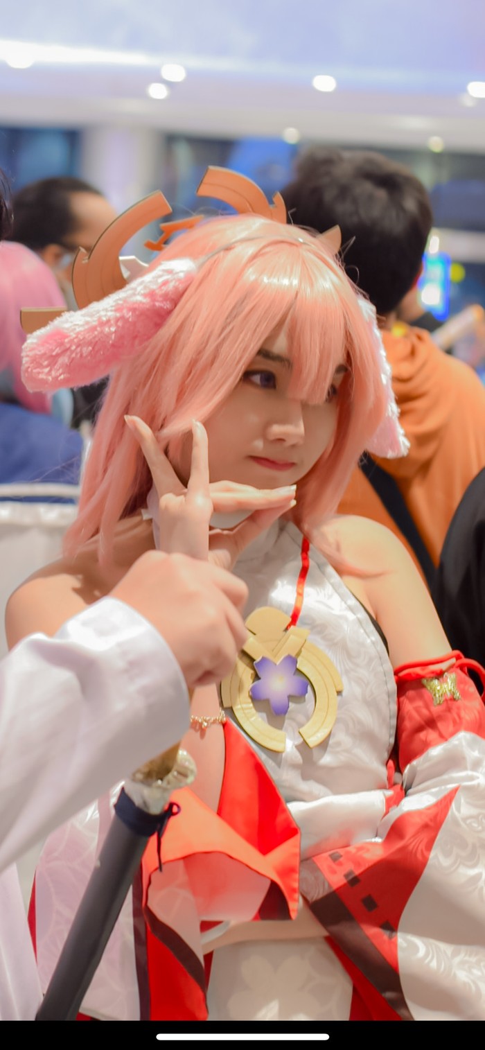 6 Potret Putri Maudy Cosplayer Kesayangan Netizen
