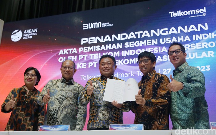 Telkom Resmi Kawinkan Telkomsel-IndiHome Secara Legal Telkom Resmi Kawinkan Telkomsel-IndiHome Secara Legal