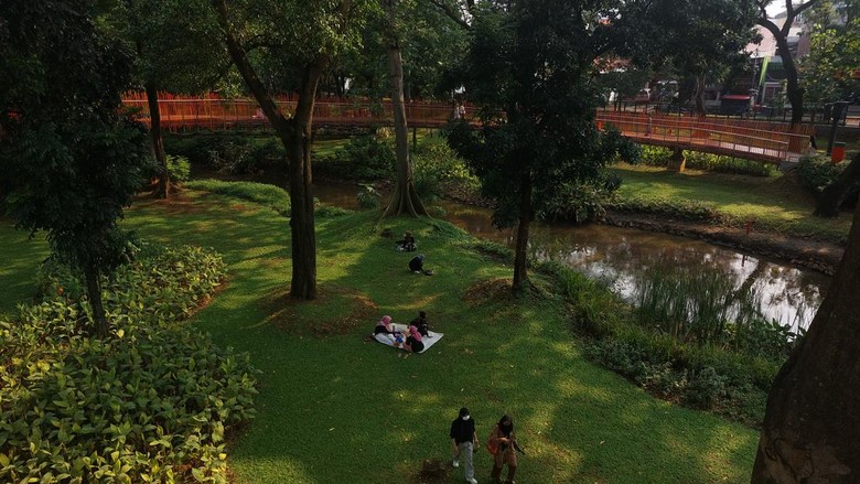 6 Tempat Wisata Gratis di Jakarta Selatan yang Seru dan Estetik