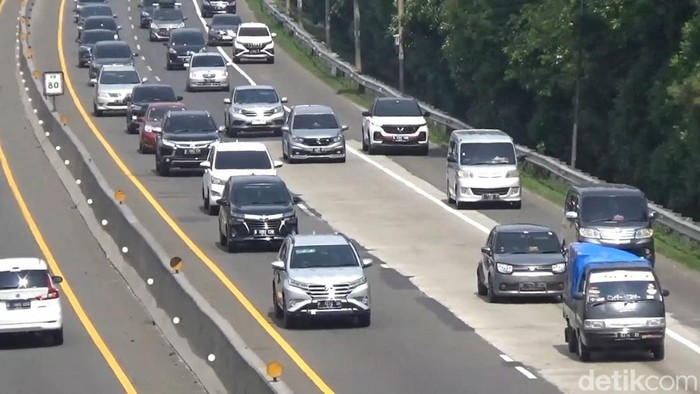 Libur Idul Adha Usai, Tol Cipularang Arah Jakarta Mulai Padat