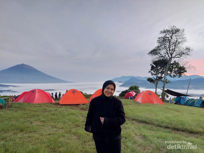 Terpikat Panorama Gunung Kerinci dari Bukit Tirai Embun