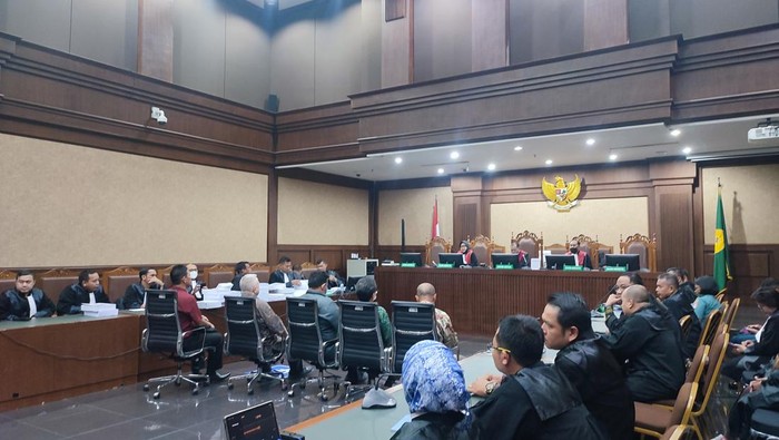 Eks Dirjen Kemhan dkk Dituntut 18,5 Tahun Penjara di Korupsi Satelit Rp ...