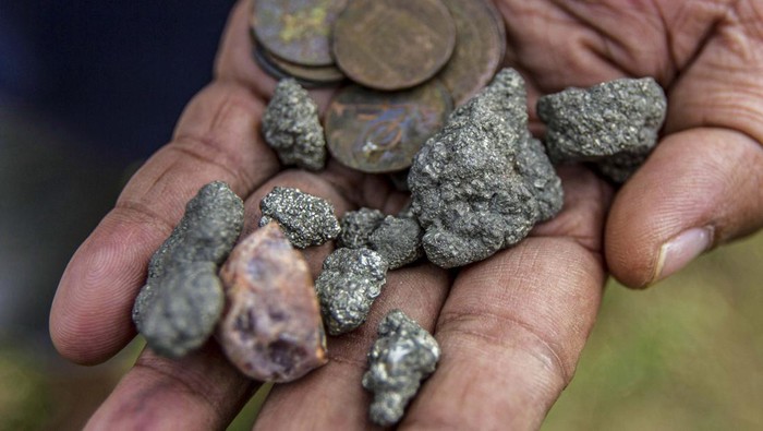 Melihat Pendulangan Intan Tradisional di Geopark Meratus