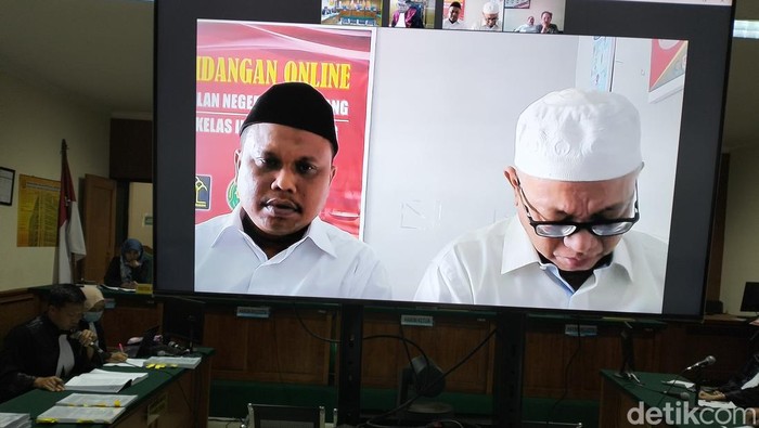 PT Banten Sunat Vonis Eks Kepala BPN Lebak Jadi 6 Tahun Bui di Kasus Suap PT Banten Sunat Vonis Eks Kepala BPN Lebak Jadi 6 Tahun Bui di Kasus Suap