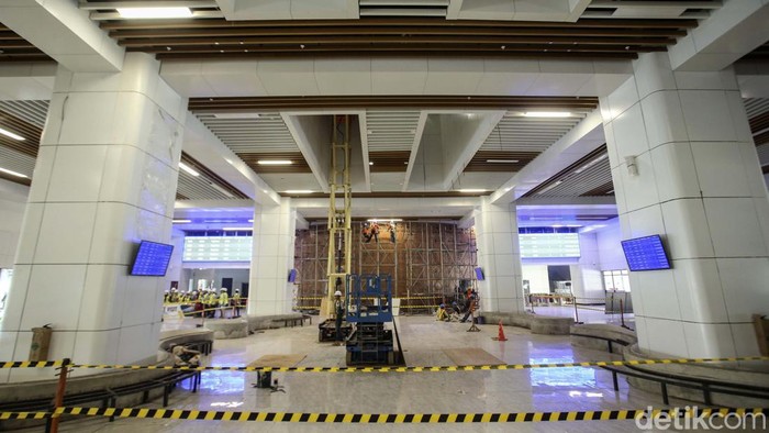 Potret Pembangunan Stasiun Kereta Cepat Halim yang Hampir Rampung