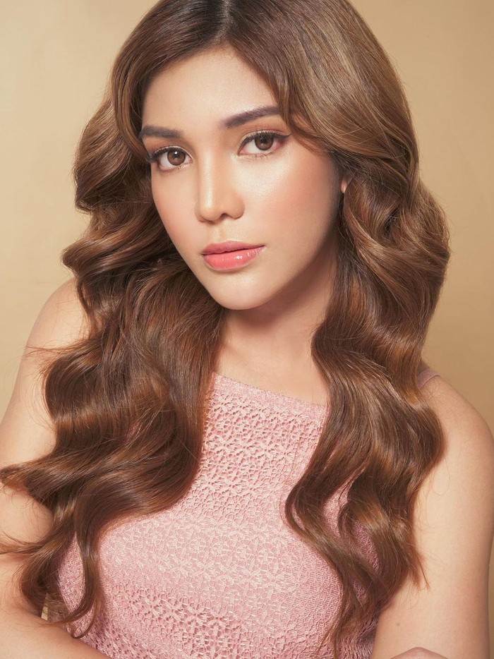 7 Potret Hasninda Ramadhani yang Diancam hingga Diperas Lewat Video Syur