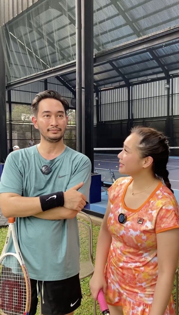 7 Momen Nagita Slavina dan Jeje Latihan Tenis Bareng, Dijuluki Si Duo Sabar