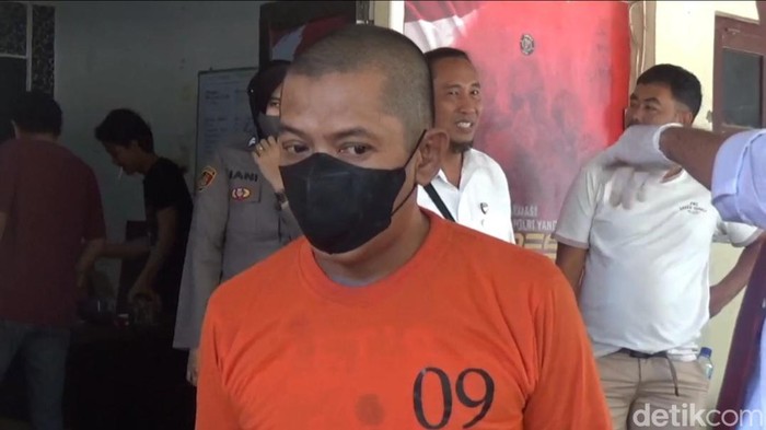 Perawat Lecehkan Mahasiswi Magang di Jambi Dituntut 2 Tahun Bui Perawat Lecehkan Mahasiswi Magang di Jambi Dituntut 2 Tahun Bui