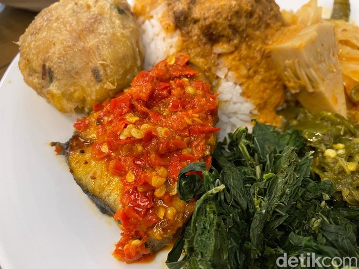 Murah dan Enak, Nasi Rames Padang di RM Alam Baru yang Tersembunyi di BSD