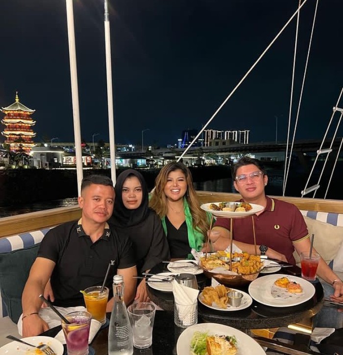 Kulineran Shindy Samuel, Selebgram yang Turun BB 34 Kg Usai Operasi ...