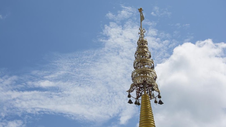 Apa Itu Chatra yang akan Dipasang di Candi Borobudur?