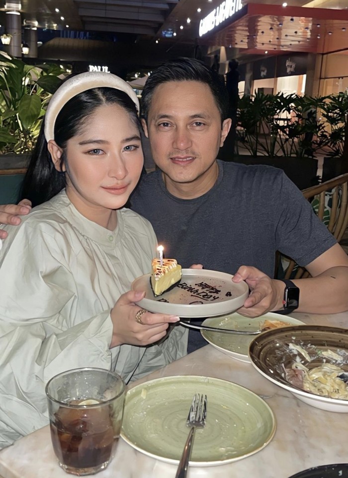 Cica Andjani, Istri Cantik Ricky Subagja yang Hobi Kulineran