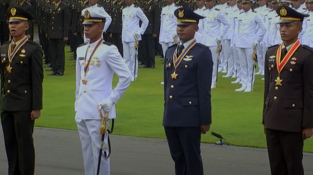 Profil 4 Lulusan Terbaik TNI-Polri Peraih Adhi Makayasa - Halaman 2 Profil 4 Lulusan Terbaik TNI-Polri Peraih Adhi Makayasa - Halaman 2