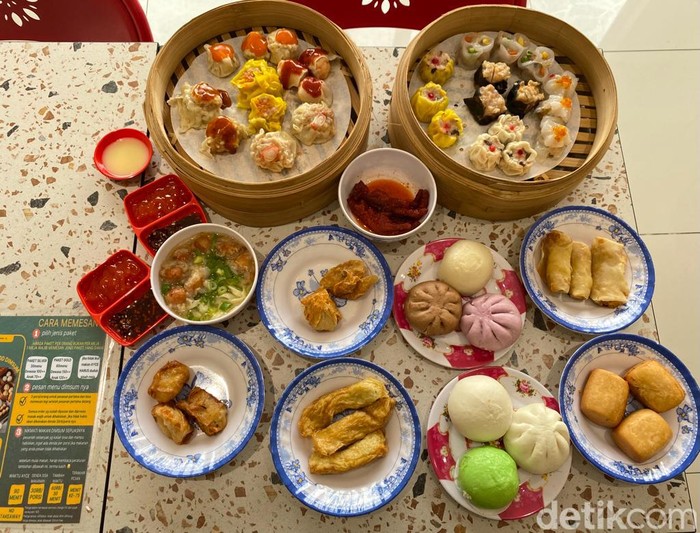 Puas! Makan Dimsum Enak Lebih dari 50 Jenis di Restoran AYCE Ini Puas! Makan Dimsum Enak Lebih dari 50 Jenis di Restoran AYCE Ini