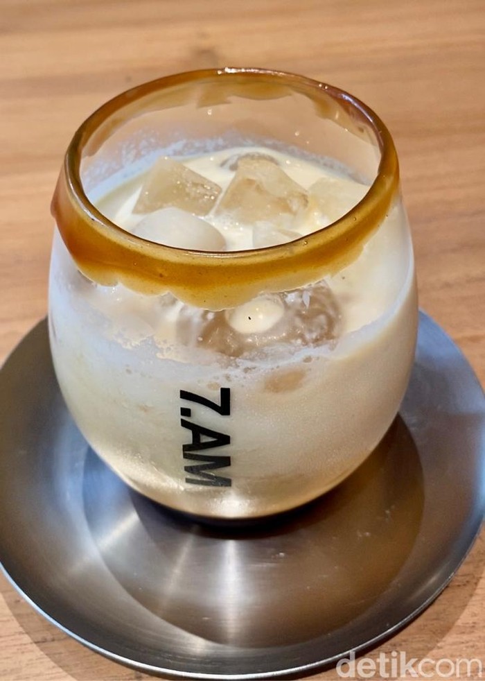 Bakery Bali yang Buka di Margo City Ini Punya Panini dan Croissant Enak