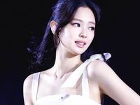 Pipi Jennie BLACKPINK Tirus karena BB Turun Drastis, Bikin Netizen Pangling