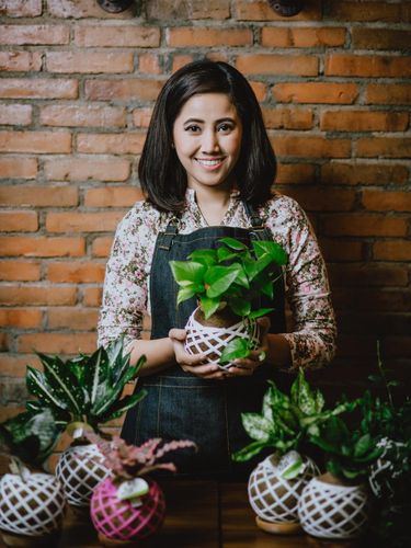 Ngalam Mbois: Lili Petani Milenial yang Bangun Mal Bunga Majukan Desanya Ngalam Mbois: Lili Petani Milenial yang Bangun Mal Bunga Majukan Desanya