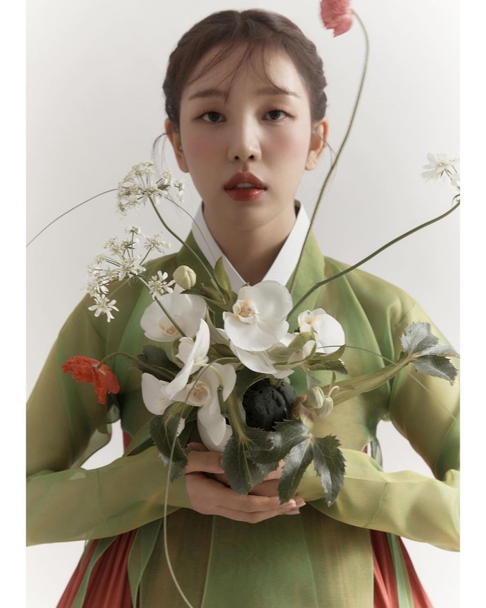 Cantiknya! 10 Foto Baek A Yeon Jelang Pernikahan