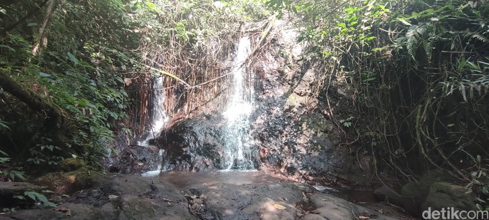 Foto: Curug Cilember, Tempat Main Basah-basahan Dekat Jakarta