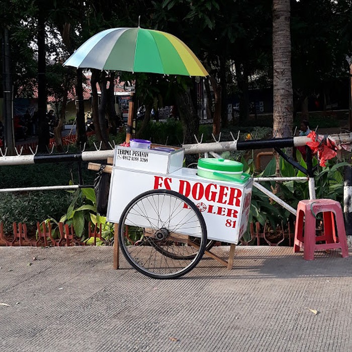 Dingin Manis! 20 Es Doger Rp 5.000 an Ada di Sini!