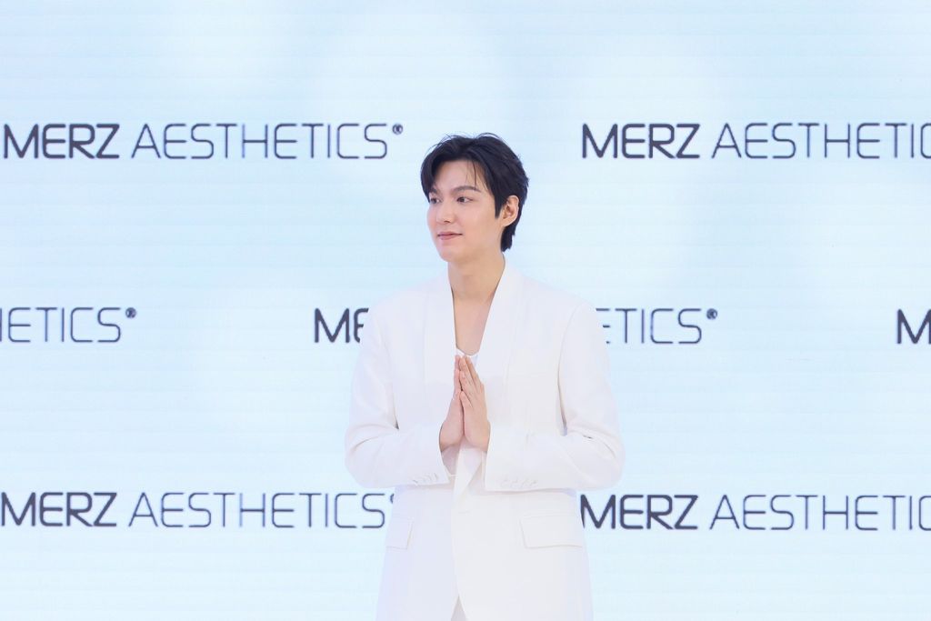 Lee Min Ho Tampil Dengan Pipi Chubby Di Thailand Bikin Netizen Pangling