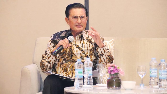 Fadel Muhammad Dorong Mahasiswa Berjiwa Leadership & Entrepreneurship Fadel Muhammad Dorong Mahasiswa Berjiwa Leadership & Entrepreneurship