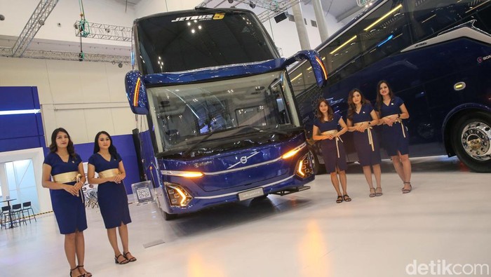 Begini Kerennya Wujud Adiputro Jetbus 5 di GIIAS 2023