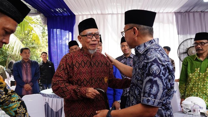 Momen Zulhas Resmikan Groundbreaking Pembangunan UMCI