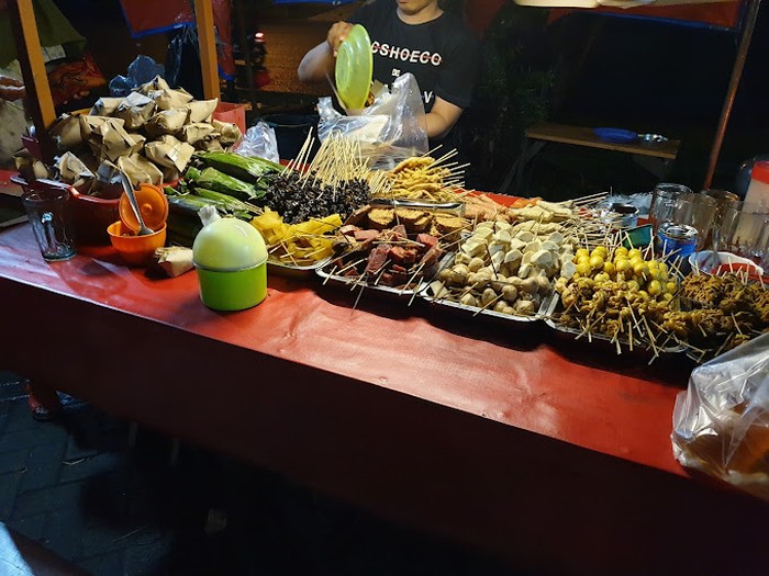 20 Angkringan dengan Menu Murah Meriah Ada di Sini!