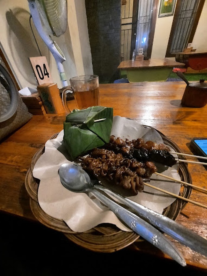 20 Angkringan dengan Menu Murah Meriah Ada di Sini!